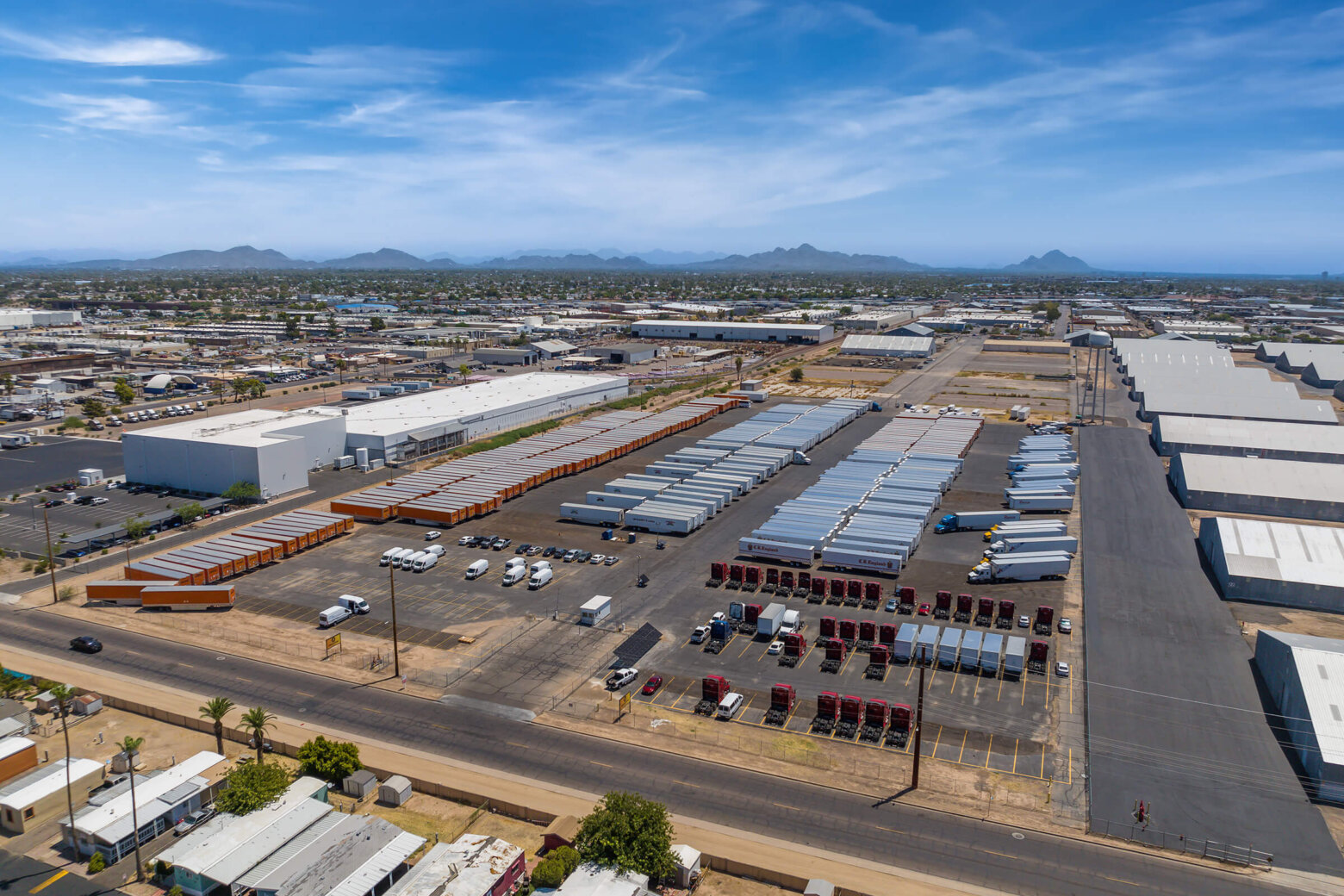 Truck Parking in Phoenix, AZ (North 55th Ave) 85031 - Outpost