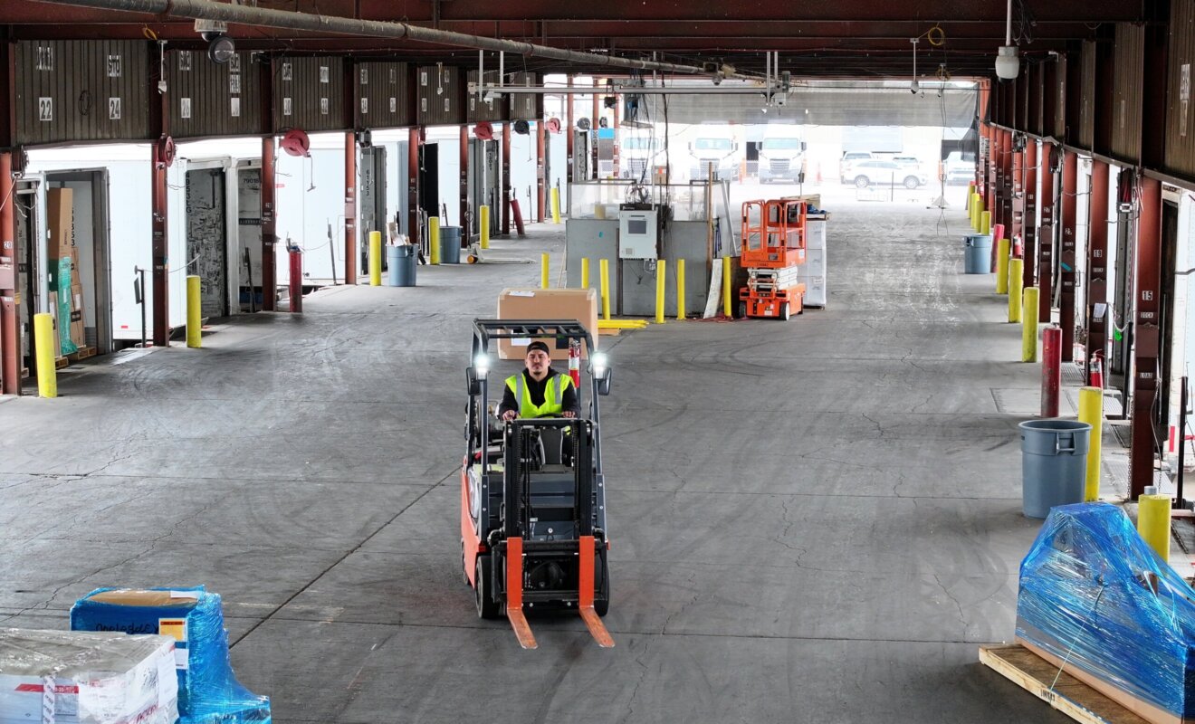 Truck Terminals as a Service with Gate Automation - Outpost