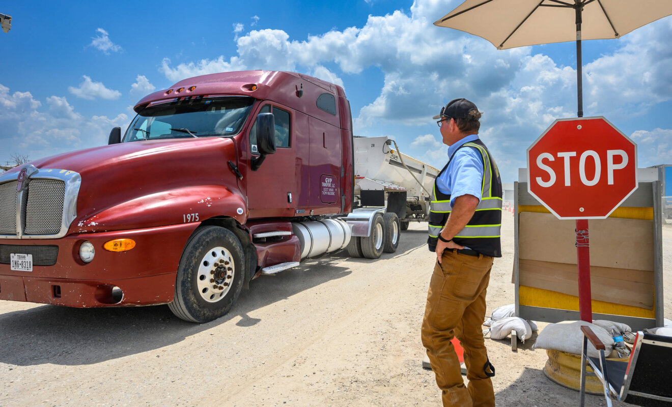 Truck Terminals as a Service with Gate Automation - Outpost